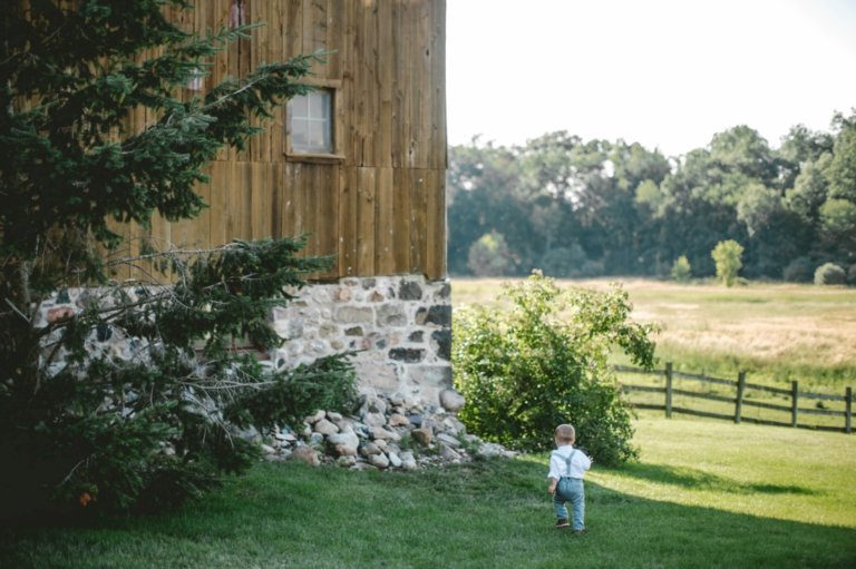 Misty Farm Summer Wedding | Frutig Farms - Dayna Mae Photography | Ann ...